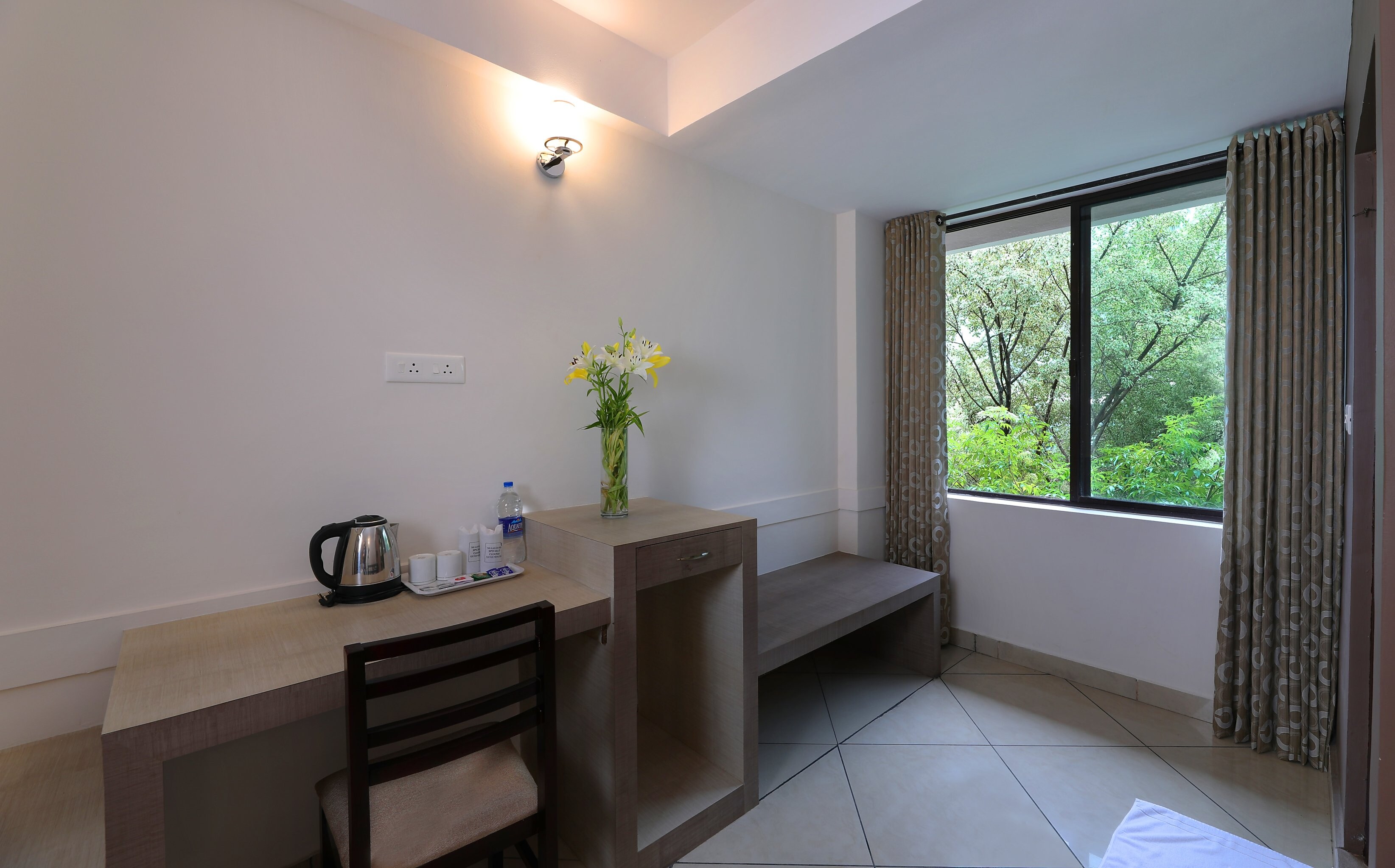 Tea Castle Munnar INR 150 OFF ( ̶2̶5̶0̶0̶ ) Resort Price, Address & Reviews