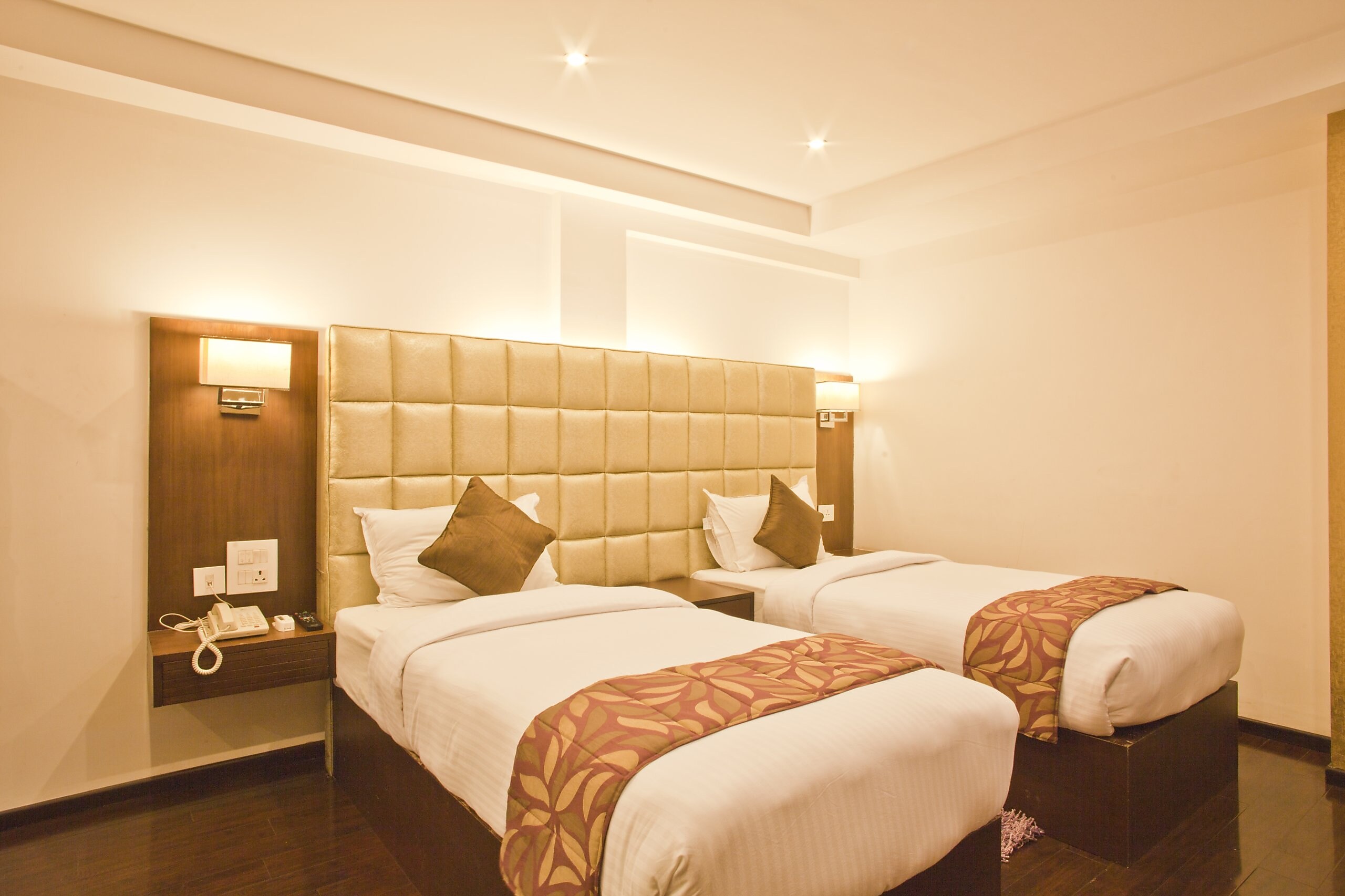 The Elite suites Pune - 𝐏𝐡𝐨𝐭𝐨𝐬 & 𝐑𝐞𝐯𝐢𝐞𝐰𝐬