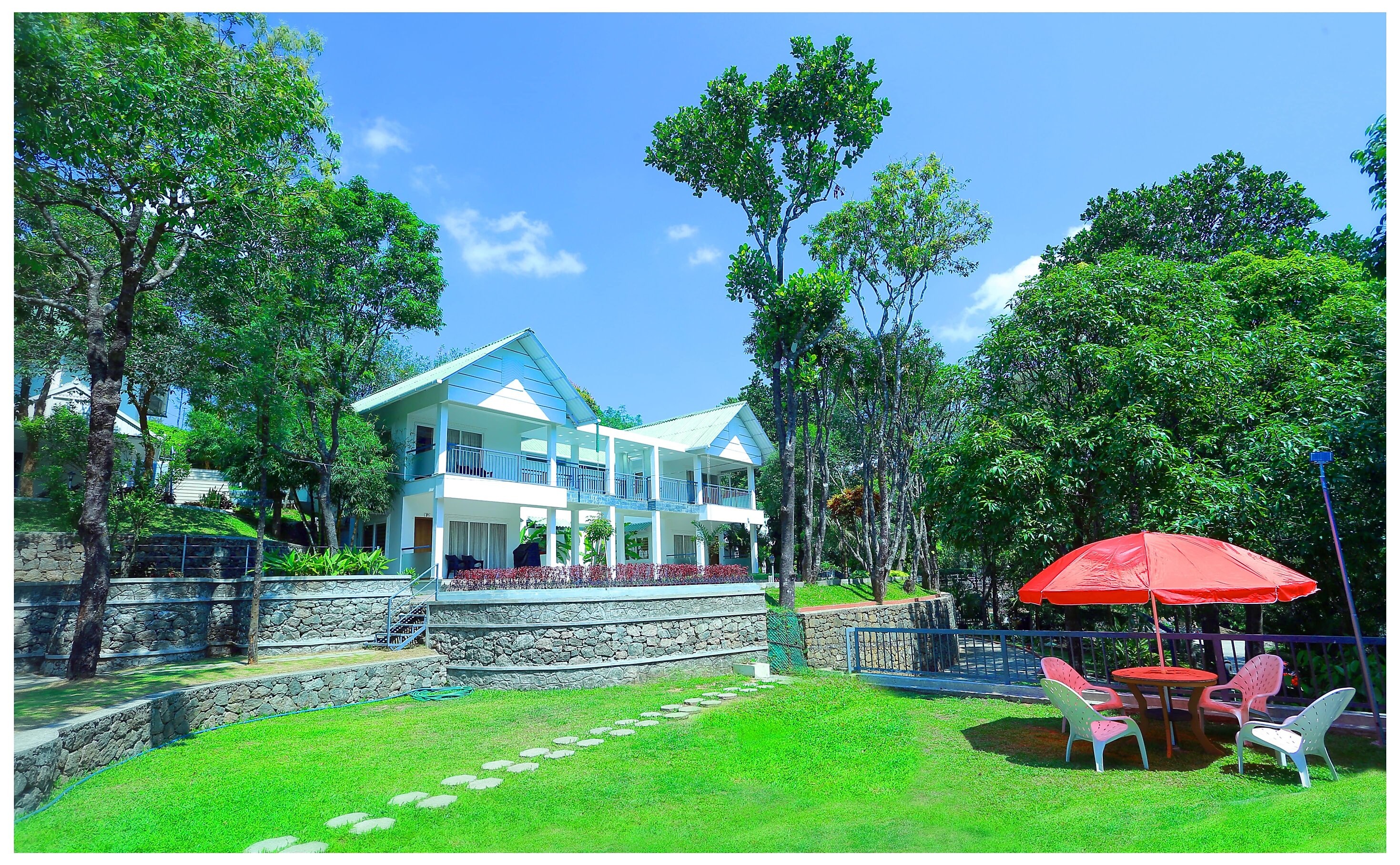 Hotels in Vagamon, 76 Vagamon Hotels available Get FREE Cancellation