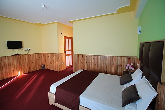 Lachen Paradise Lachen - INR 408 OFF ( ̶1̶7̶0̶0̶ ) Deal Hotel HD Photos ...