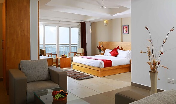 Elixir Hills Suites Resort & Spa, Munnar INR 2134 OFF ( ̶6̶9̶9̶9̶ ...