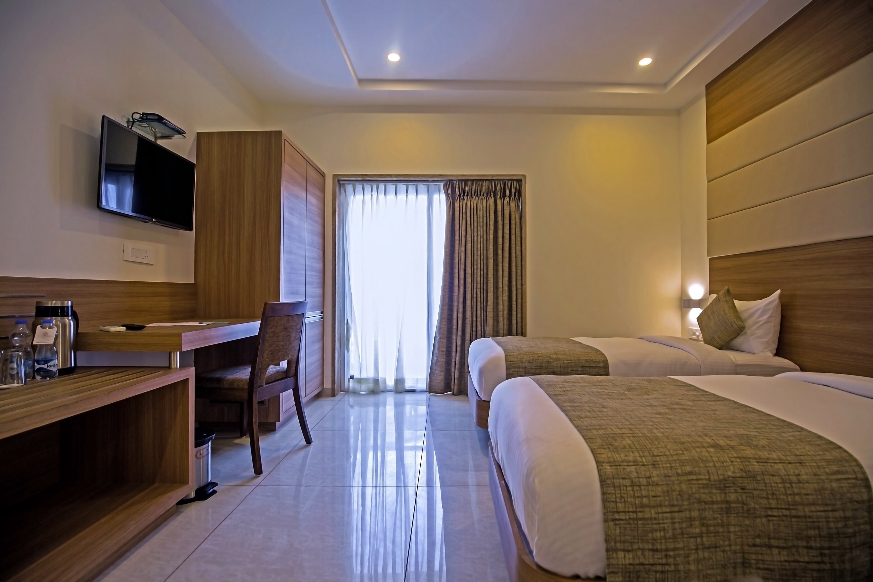 Hotel Shivam Diu - INR 1015.0 OFF ( ̶3̶5̶0̶0̶ ) Hotel 𝐏𝐡𝐨𝐭𝐨𝐬 & 𝐑𝐞𝐯𝐢𝐞𝐰𝐬