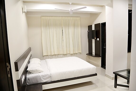 UK 27, The Fern, Belagavi Belgaum - Deal Hotel HD Photos & Reviews