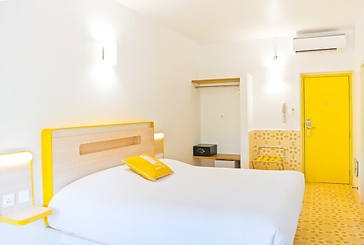 bloomrooms @ Calangute Goa Hotel Price, Address & Reviews