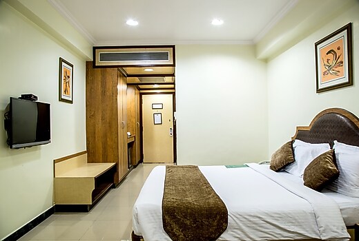 Hotel Tip Top Plaza, Thane INR 570 OFF ( ̶3̶3̶0̶0̶ ) Hotel Price ...