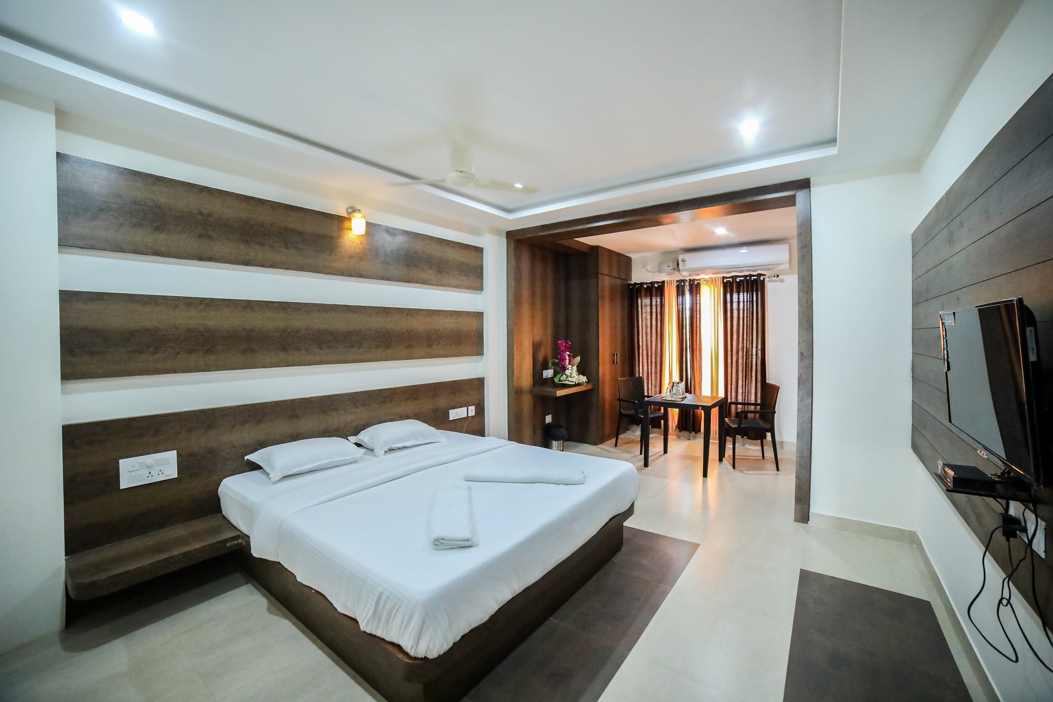 Hotel Mayura Udupi - INR 400.0 OFF ( ̶2̶0̶0̶0̶ ) Hotel HD Photos & Reviews