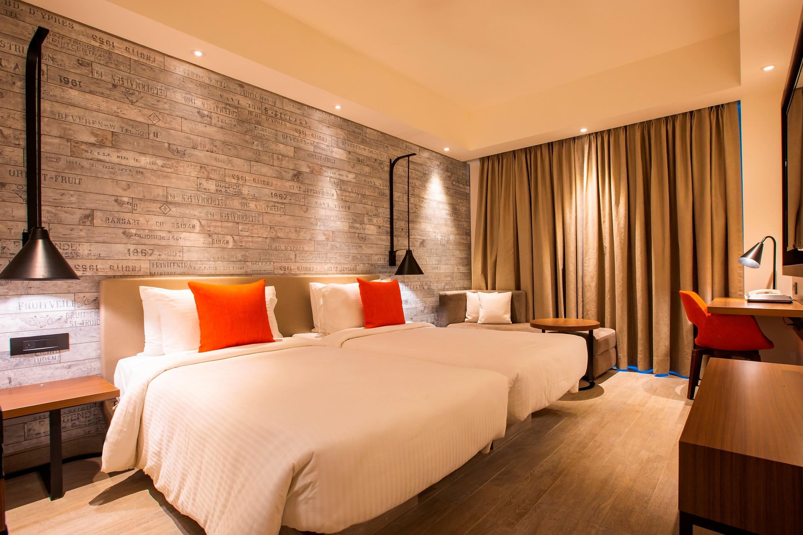 Lemon Tree Premier, City Center Pune Pune Hotel Price, Address & Reviews