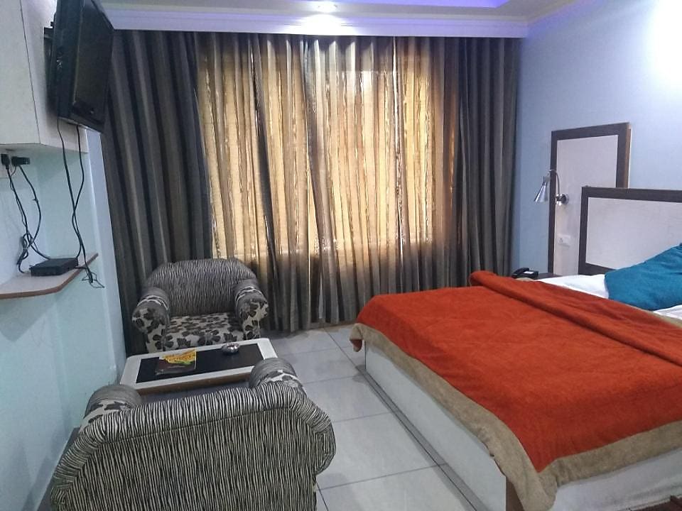 Hotel Meridian Palace | Jammu Hotel BOOK @ ₹1