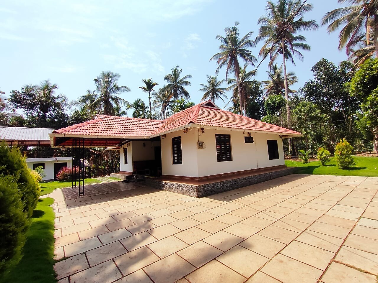 La La Land Farm House 𝗕𝗢𝗢𝗞 Wayanad Farm House 𝘄𝗶𝘁𝗵 ₹𝟬 𝗣𝗔𝗬𝗠𝗘𝗡𝗧