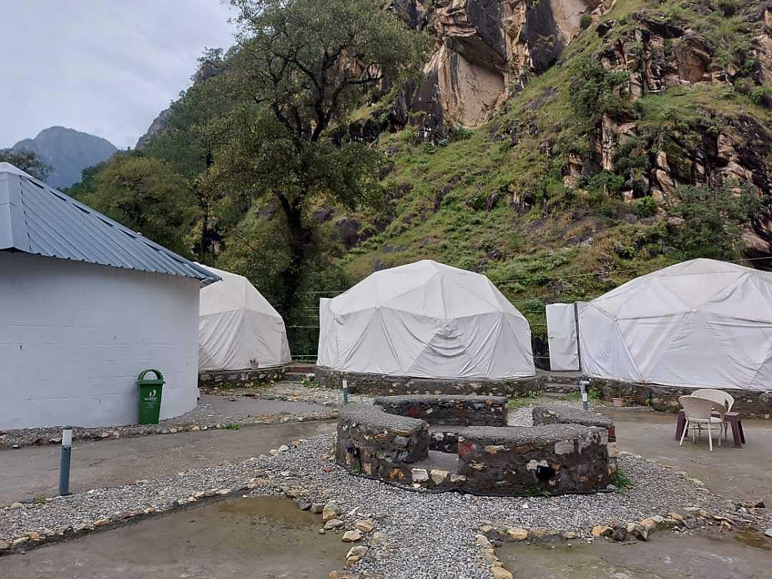 Glamping with Sukoon | Camps & Cafe 𝗕𝗢𝗢𝗞 Kasol Luxury Camp 𝘄𝗶𝘁𝗵 𝗙𝗥𝗘𝗘 ...