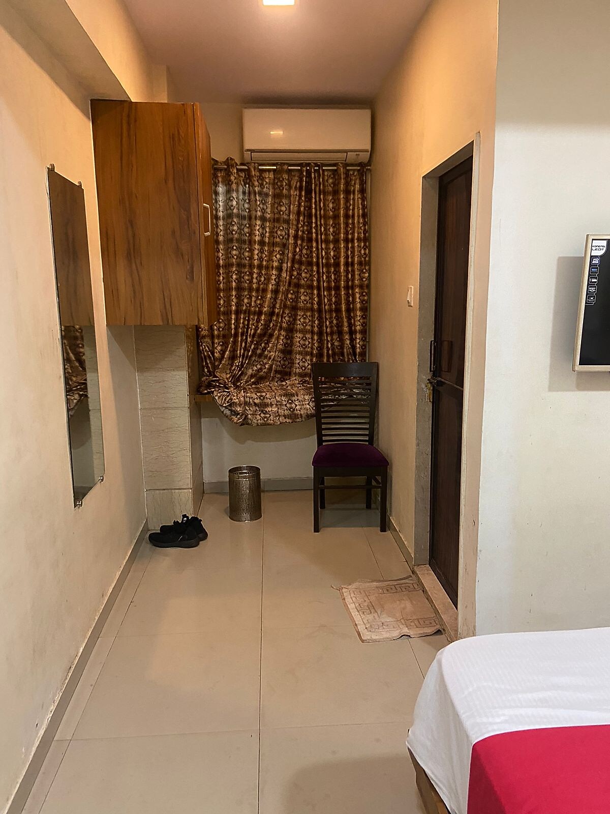 Hotel Crystal Inn 𝗕𝗢𝗢𝗞 Mumbai Hotel 𝘄𝗶𝘁𝗵 𝗙𝗥𝗘𝗘 𝗖𝗮𝗻𝗰𝗲𝗹𝗹𝗮𝘁𝗶𝗼𝗻
