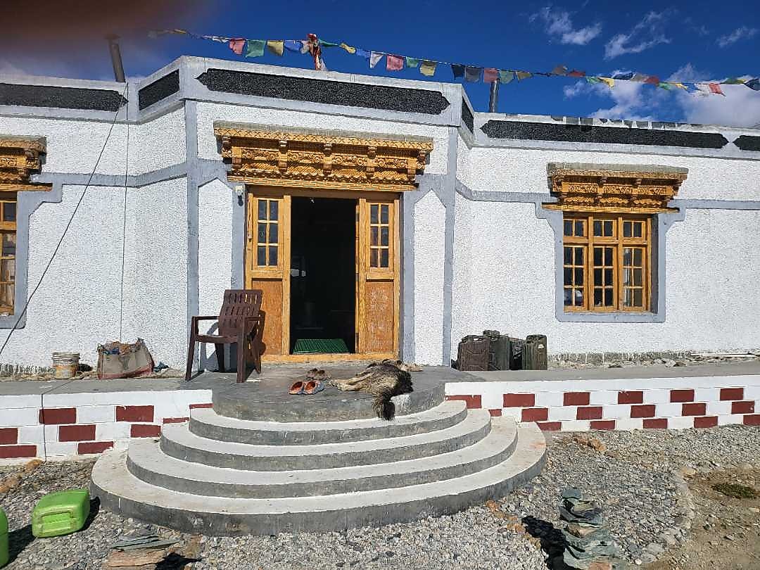 Thangzing House | Rooms in a Homestay | Pangong Homestay BOOK @ ₹1
