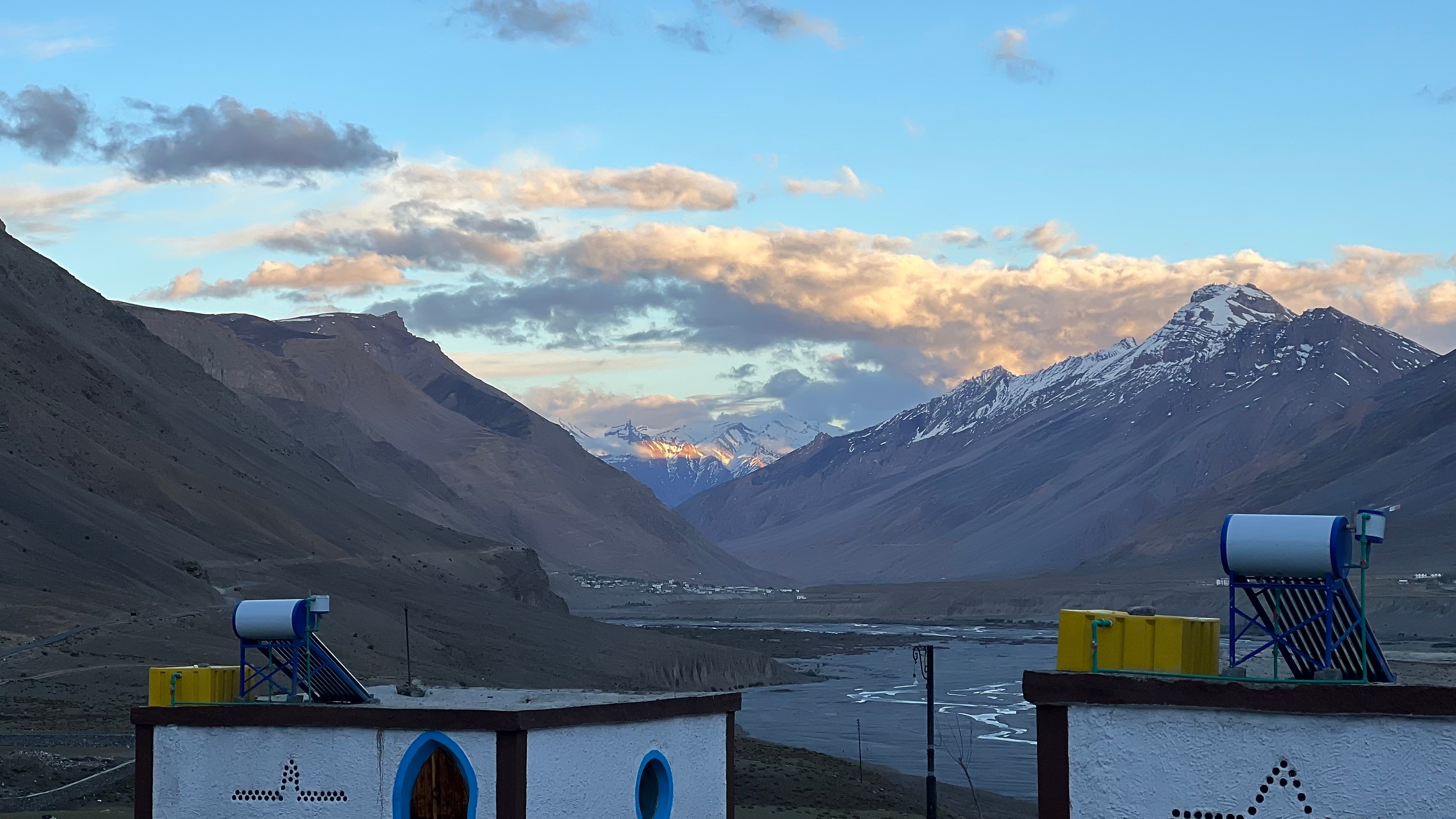 Spiti Village Resort 𝗕𝗢𝗢𝗞 Spiti Resort 𝘄𝗶𝘁𝗵 𝗙𝗥𝗘𝗘 𝗖𝗮𝗻𝗰𝗲𝗹𝗹𝗮𝘁𝗶𝗼𝗻