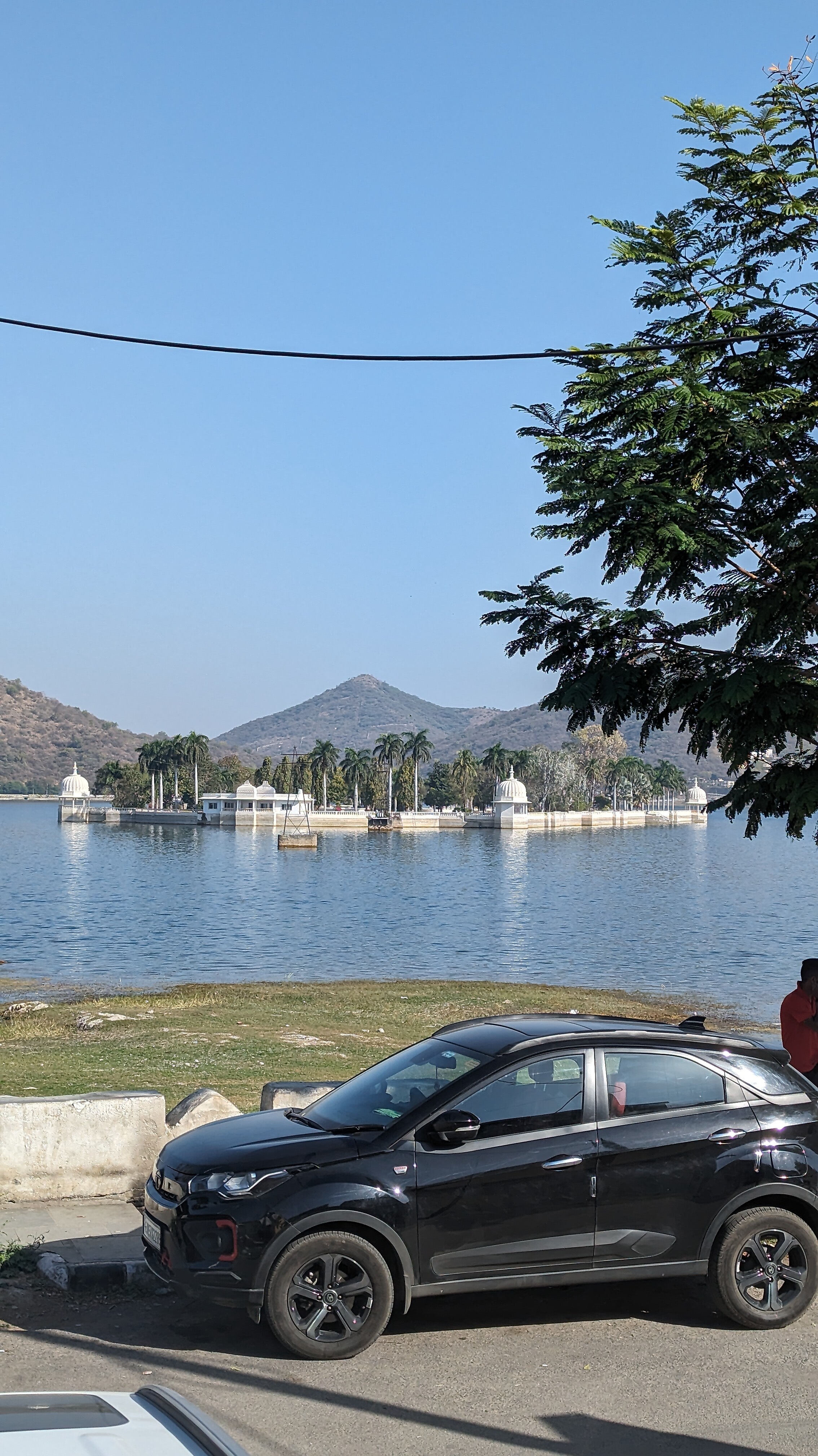 Chandraveer Niwas on Fatehsagar with Rooftop and Patio 𝗕𝗢𝗢𝗞 Udaipur ...