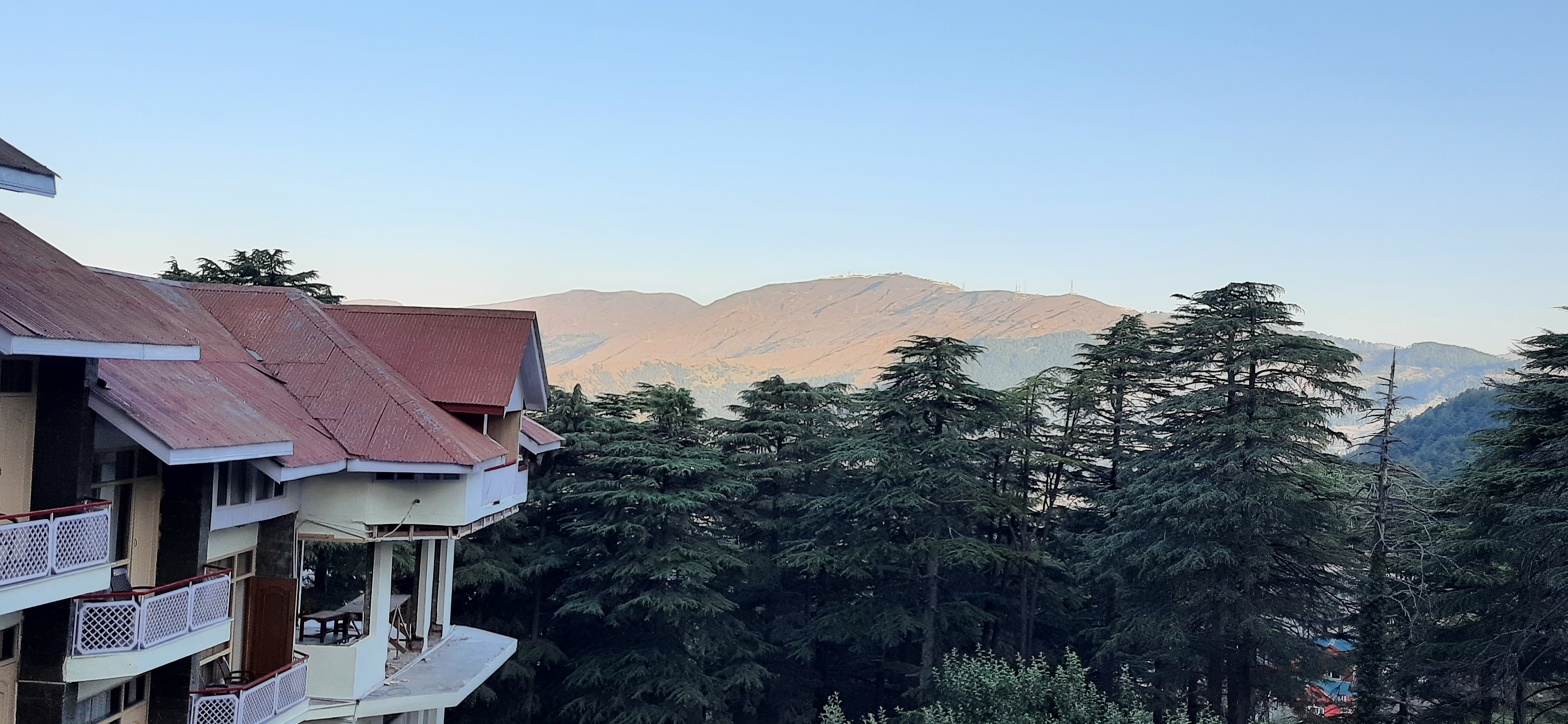 Greentop | Patnitop Hotel BOOK @ ₹1