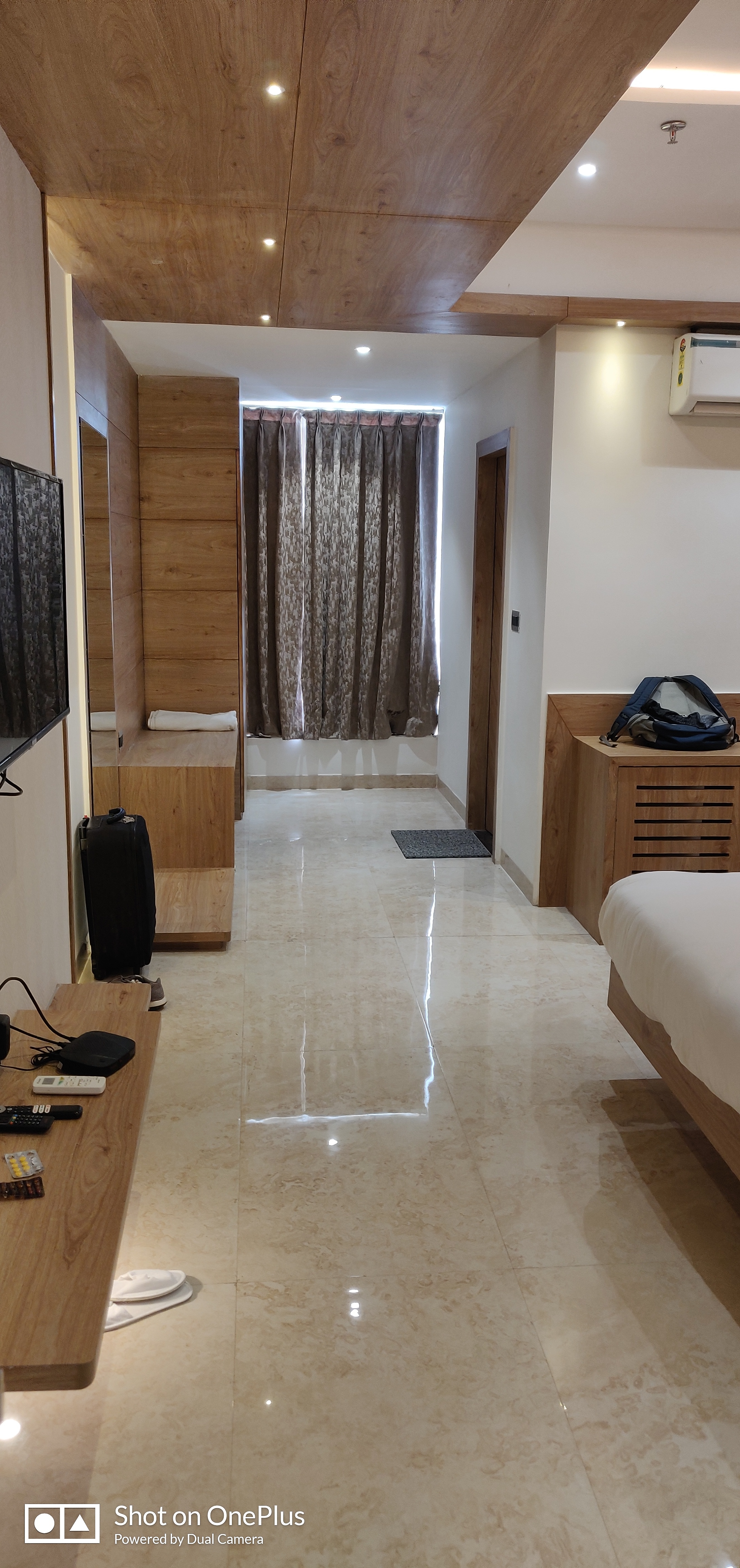 Samdariya Gold | Rewa Hotel BOOK @ ₹1