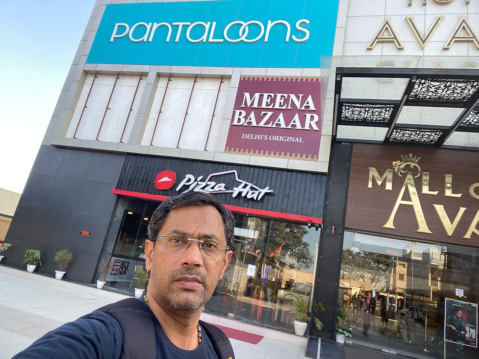 Hotel Avadh Classio 𝗕𝗢𝗢𝗞 Ayodhya Hotel 𝘄𝗶𝘁𝗵 𝗙𝗥𝗘𝗘 𝗖𝗮𝗻𝗰𝗲𝗹𝗹𝗮𝘁𝗶𝗼𝗻