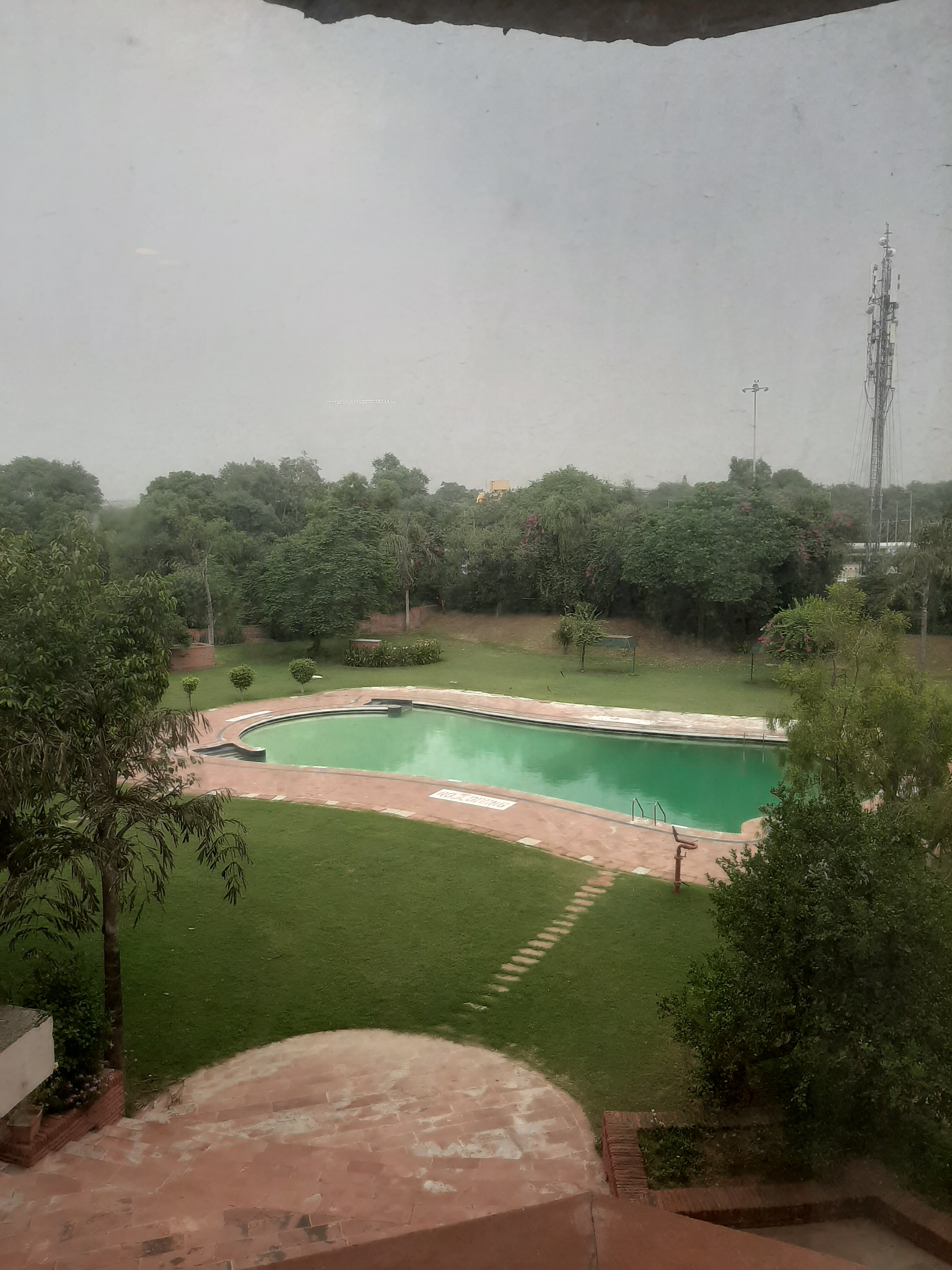 Centaur Hotel 𝗕𝗢𝗢𝗞 Delhi Hotel 𝘄𝗶𝘁𝗵 𝗙𝗥𝗘𝗘 𝗖𝗮𝗻𝗰𝗲𝗹𝗹𝗮𝘁𝗶𝗼𝗻