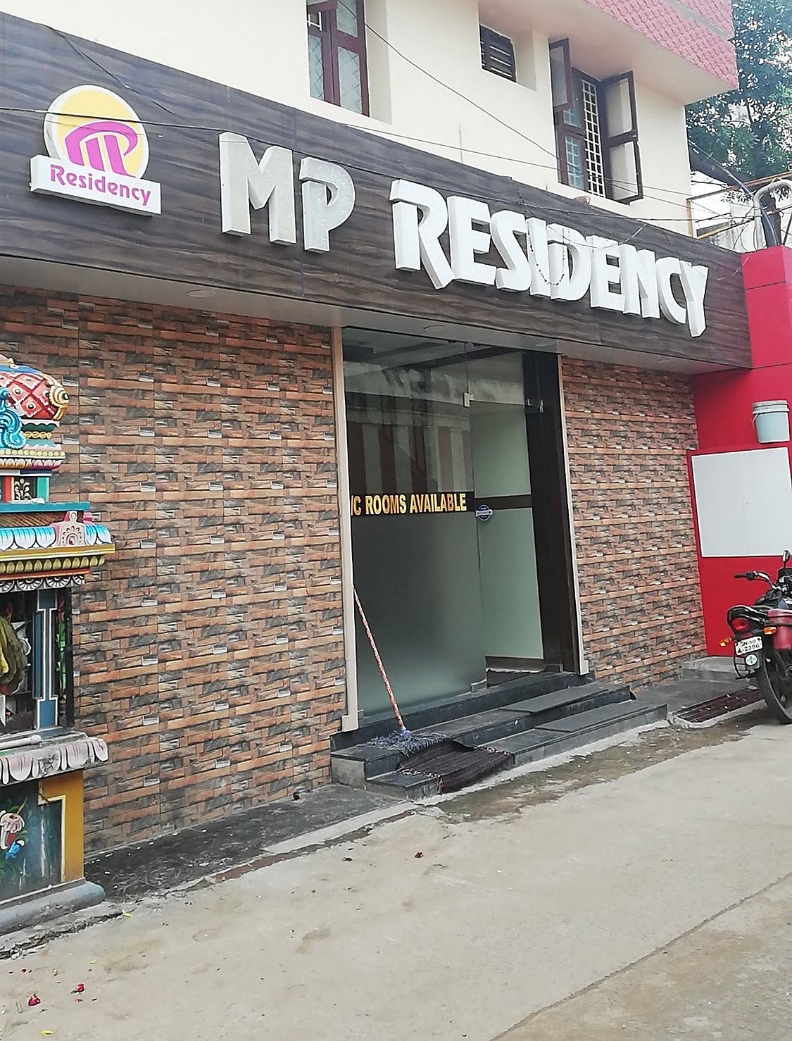 MP RESIDENCY 𝗕𝗢𝗢𝗞 Kumbakonam Homestay 𝘄𝗶𝘁𝗵 𝗙𝗥𝗘𝗘 𝗖𝗮𝗻𝗰𝗲𝗹𝗹𝗮𝘁𝗶𝗼𝗻