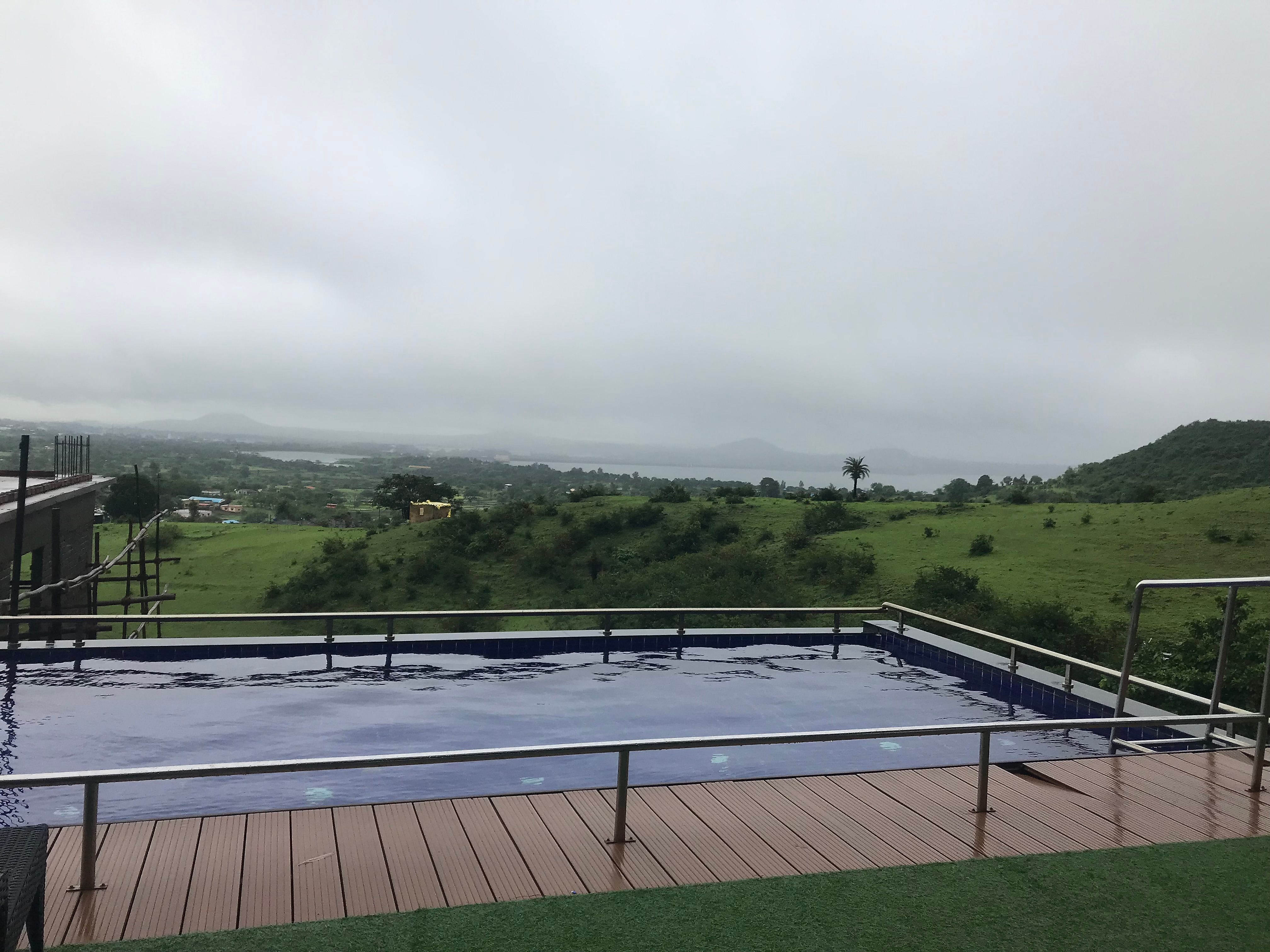 Wabi-Sabi Resort 𝗕𝗢𝗢𝗞 Igatpuri Hotel 𝘄𝗶𝘁𝗵 𝗙𝗥𝗘𝗘 𝗖𝗮𝗻𝗰𝗲𝗹𝗹𝗮𝘁𝗶𝗼𝗻