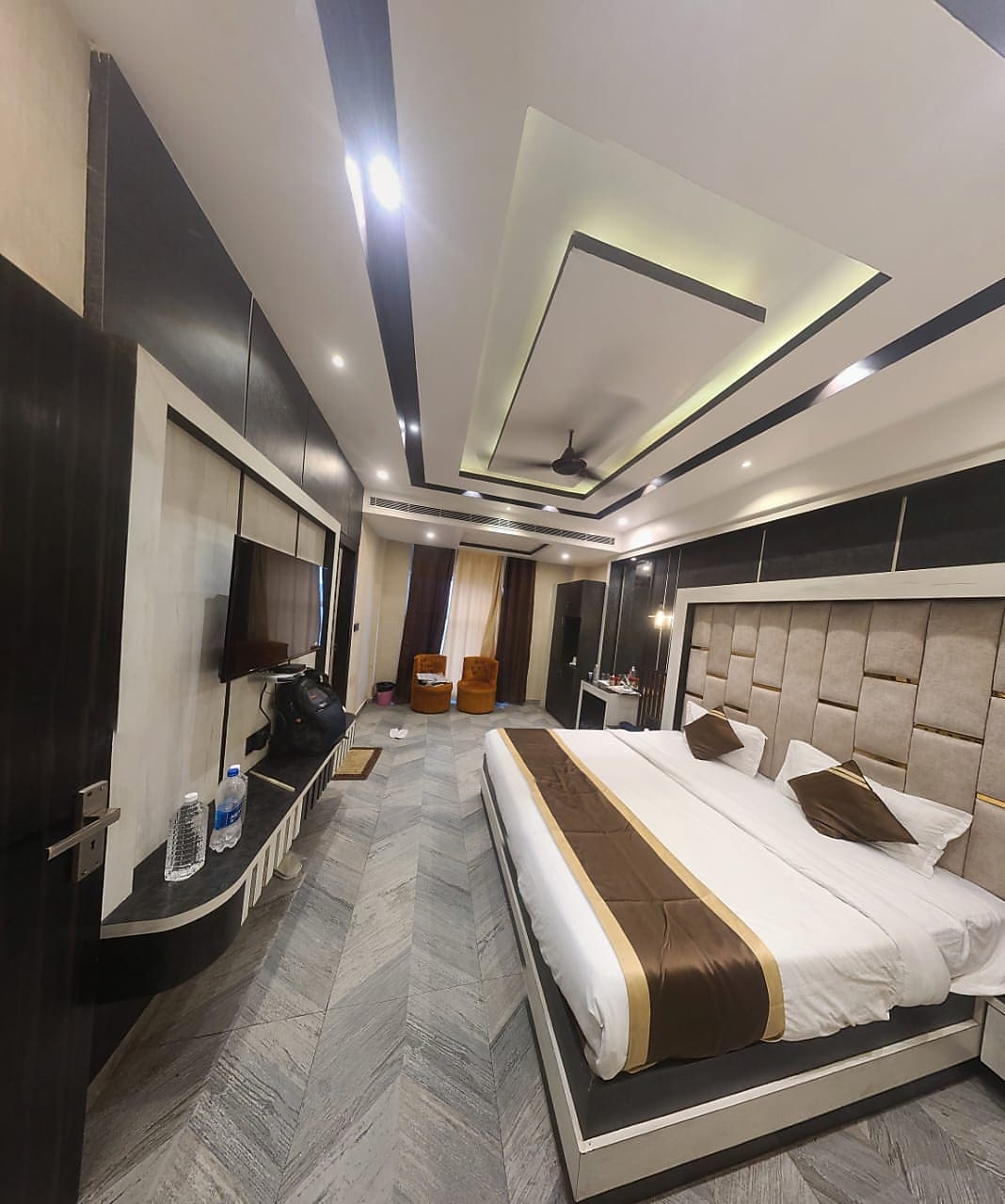 Hotel pleasant view 𝗕𝗢𝗢𝗞 Raibareilly Hotel 𝘄𝗶𝘁𝗵 𝗙𝗥𝗘𝗘 𝗖𝗮𝗻𝗰𝗲𝗹𝗹𝗮𝘁𝗶𝗼𝗻