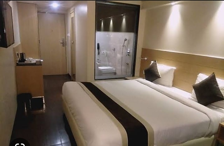 Photos of Hotel The Blossom - Hotel in Vapi