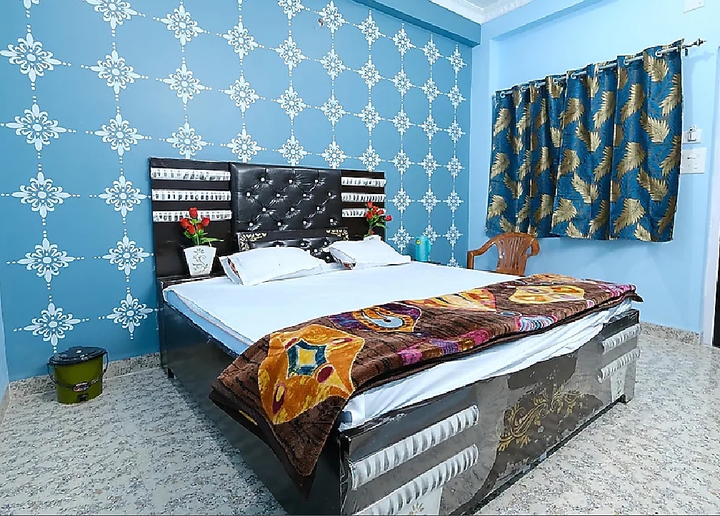 Shree Krishna Niwas 𝗕𝗢𝗢𝗞 Deoghar Hotel 𝘄𝗶𝘁𝗵 ₹𝟬 𝗣𝗔𝗬𝗠𝗘𝗡𝗧