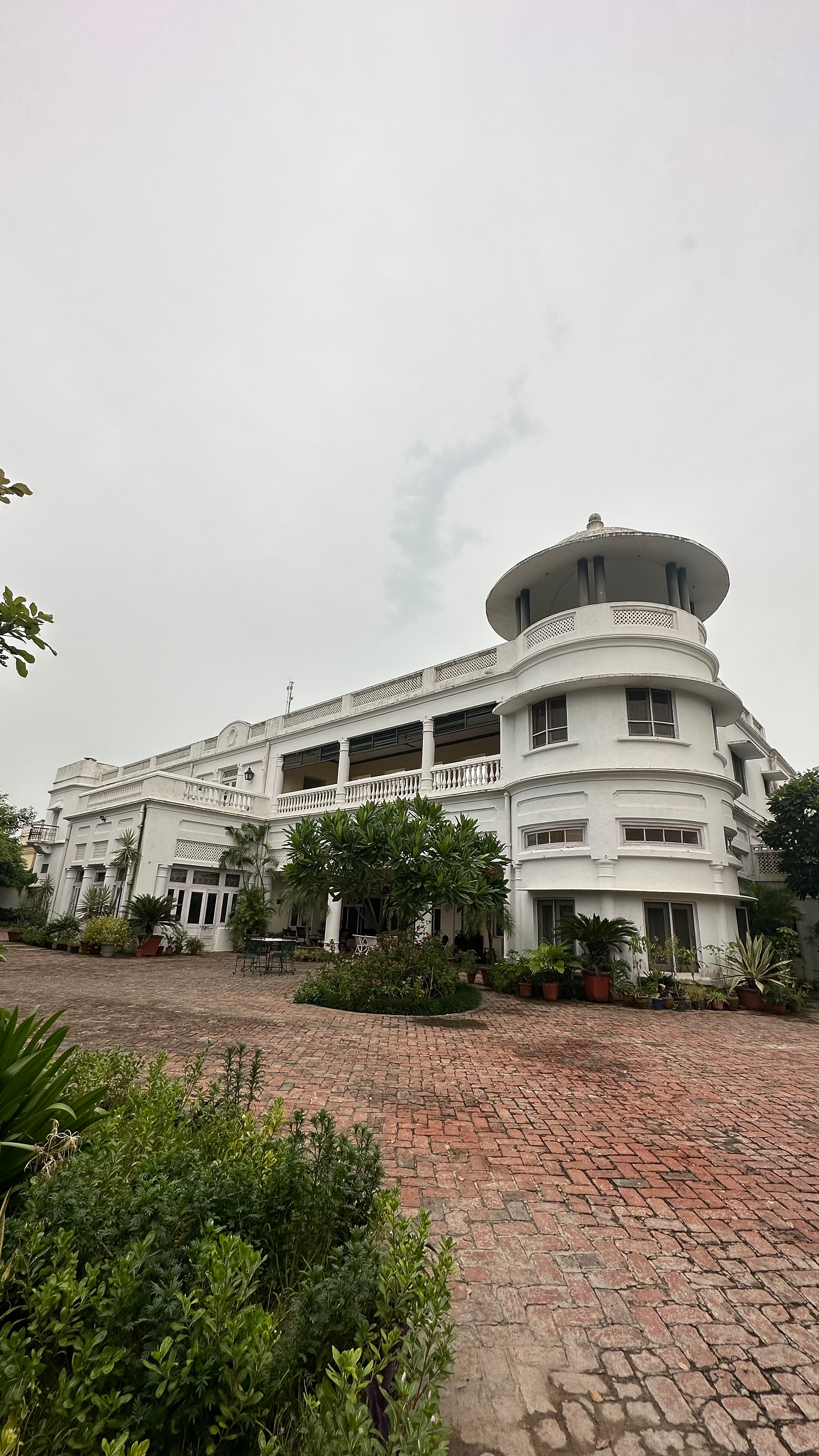 The Fort Unchagaon by Aspen 𝗕𝗢𝗢𝗞 Anupshahr Resort 𝘄𝗶𝘁𝗵 ₹𝟬 𝗣𝗔𝗬𝗠𝗘𝗡𝗧