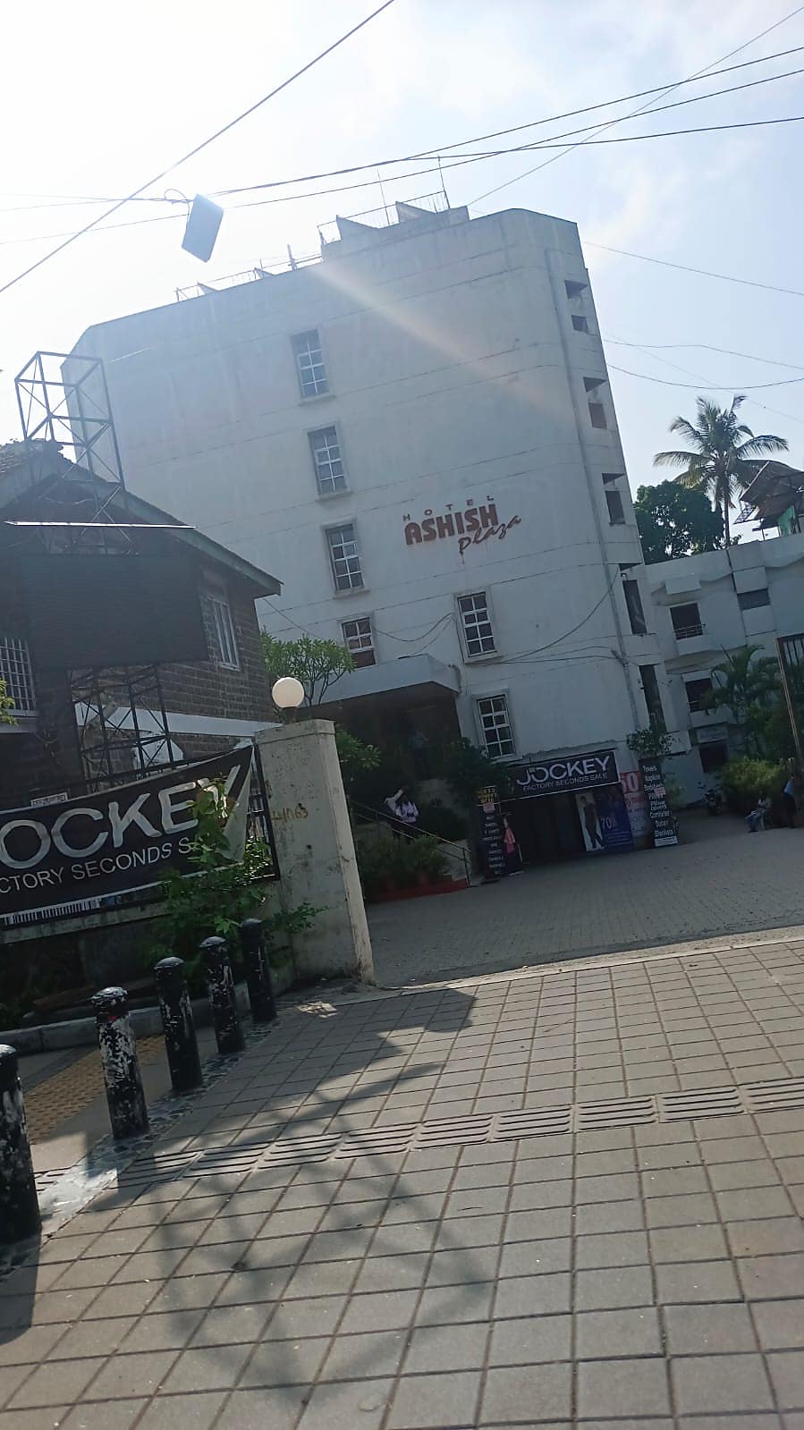 Hotel Ashiyana 𝗕𝗢𝗢𝗞 Pune Hotel 𝘄𝗶𝘁𝗵 ₹𝟬 𝗣𝗔𝗬𝗠𝗘𝗡𝗧