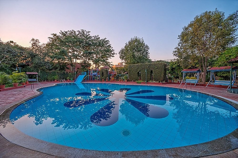 Renest Shraddha Inn - Shirdi 𝗕𝗢𝗢𝗞 Shirdi Hotel 𝘄𝗶𝘁𝗵 ₹𝟬 𝗣𝗔𝗬𝗠𝗘𝗡𝗧