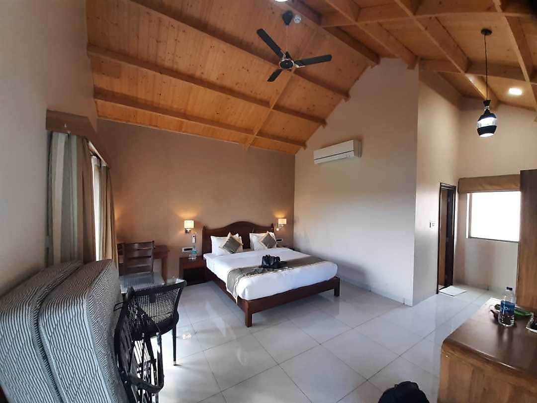 Sun Hotel and Resort, Abu Road (39 kms from Mount Abu) Best Rates on ...