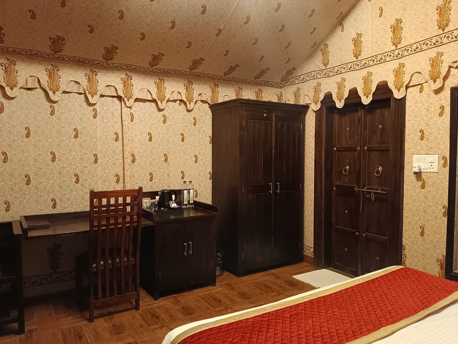 Amrit Van Resort 𝗕𝗢𝗢𝗞 Jaipur Resort 𝘄𝗶𝘁𝗵 𝗙𝗥𝗘𝗘 𝗖𝗮𝗻𝗰𝗲𝗹𝗹𝗮𝘁𝗶𝗼𝗻