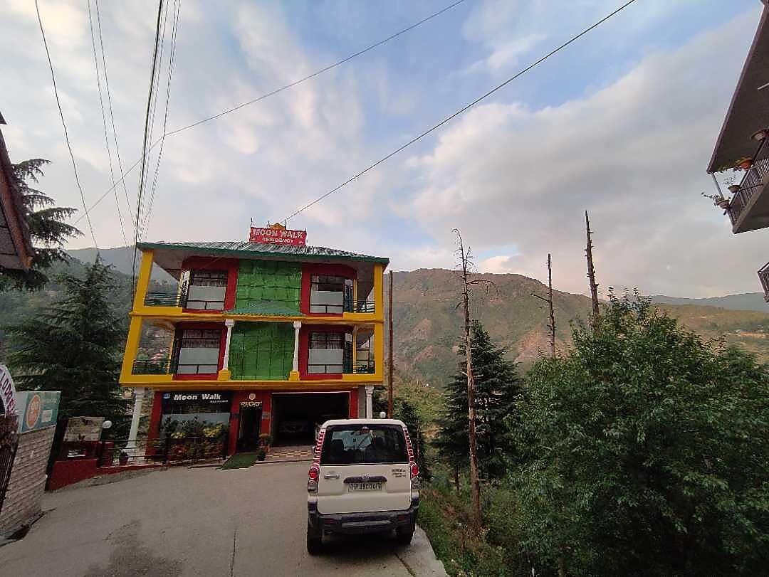 Hotel Moonwalk Residency 100% Money Back 𝗕𝗢𝗢𝗞 Dharamshala Hotel 𝘄𝗶𝘁𝗵 ...