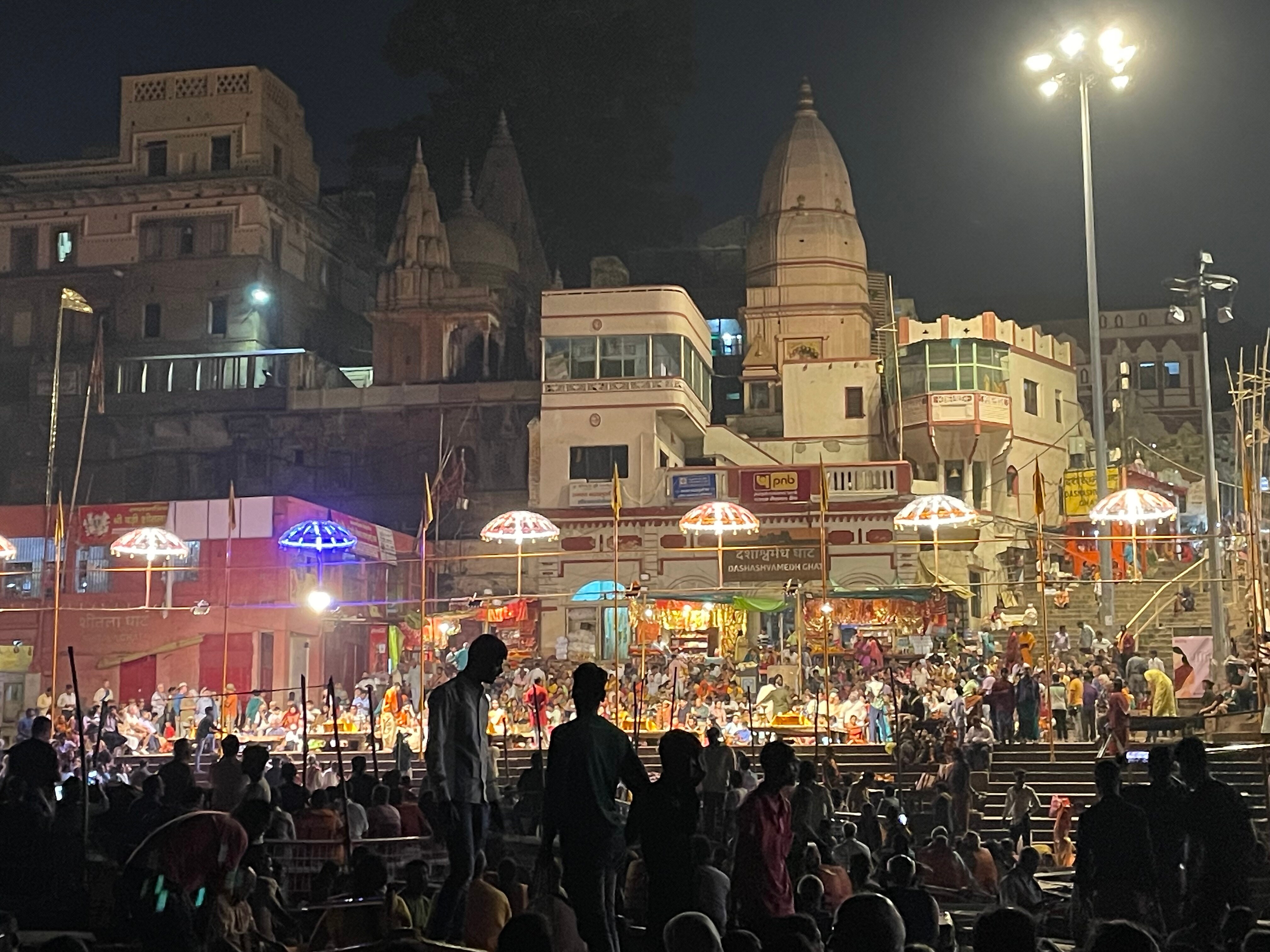 The Sevens Hotel - 200 M from Assi Ghat 𝗕𝗢𝗢𝗞 Varanasi Hotel 𝘄𝗶𝘁𝗵 𝗙𝗥𝗘𝗘 ...