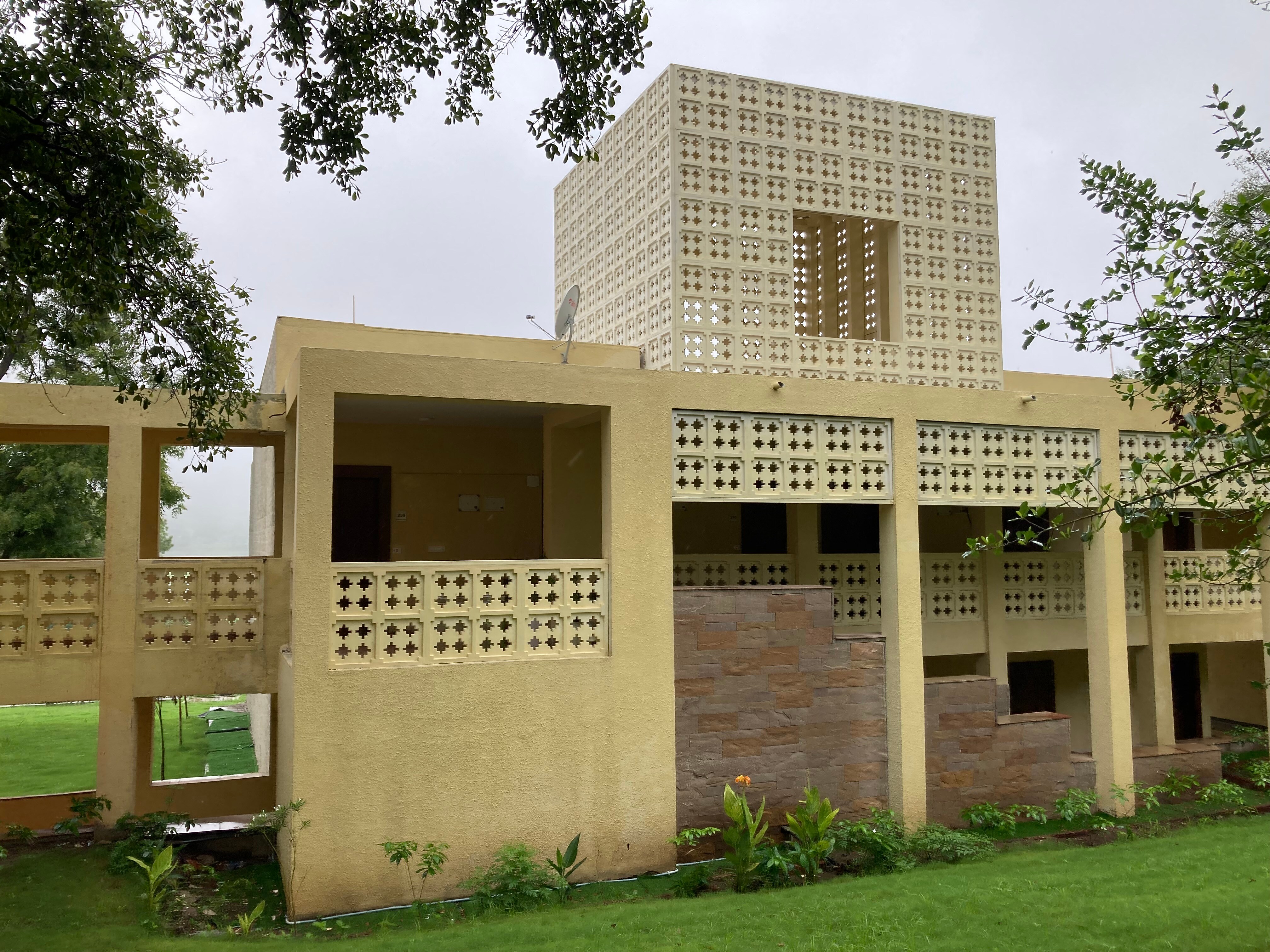 MPT Malwa Resort, Mandu Best Rates on Mandu Hotel Deals, Reviews & Photos