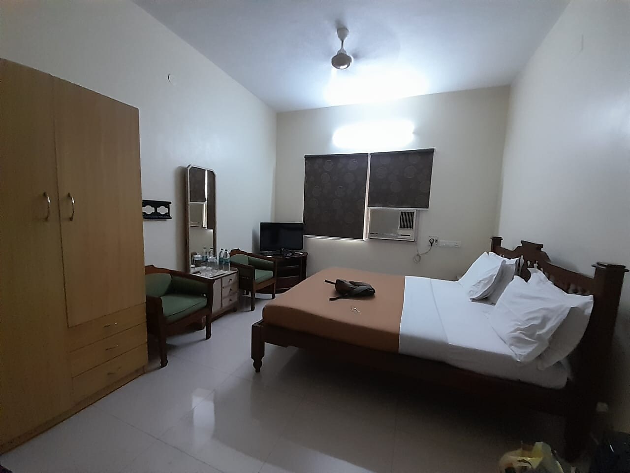 CRESCENT CORPORATE STAY (FORTIS MALAR, ISWARYA, CANCER, RAMANUJAN ...