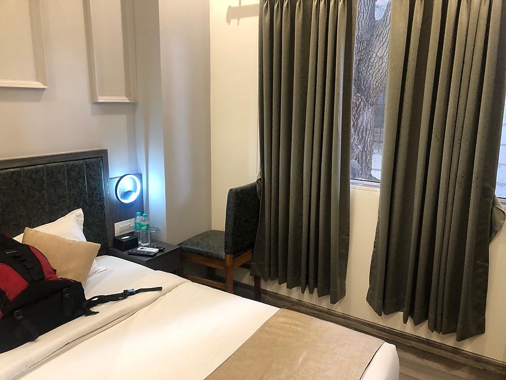 Hotel Classio 𝗕𝗢𝗢𝗞 Mumbai Hotel 𝘄𝗶𝘁𝗵 𝗙𝗥𝗘𝗘 𝗖𝗮𝗻𝗰𝗲𝗹𝗹𝗮𝘁𝗶𝗼𝗻