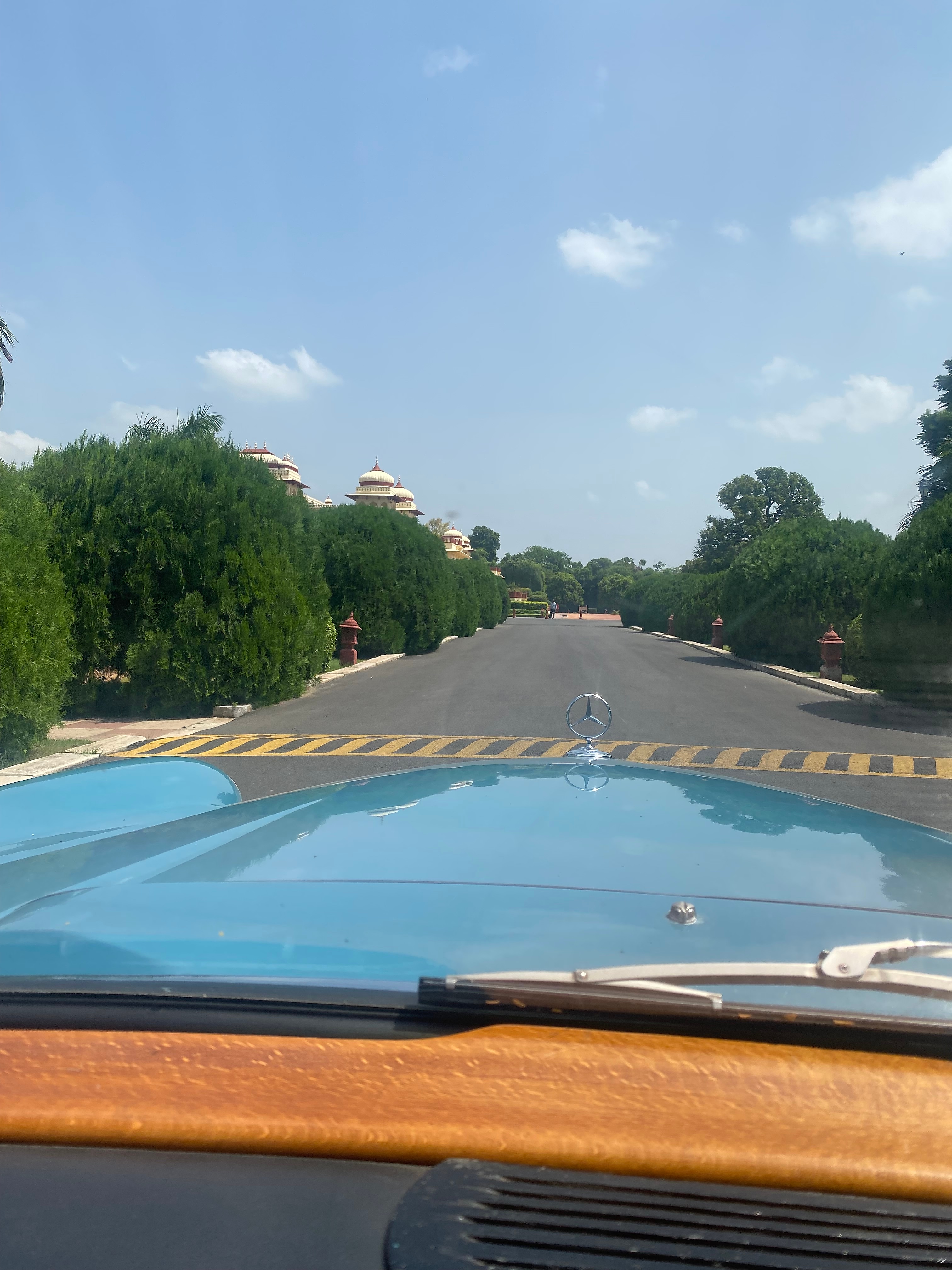 Hotel Castillo 𝗕𝗢𝗢𝗞 Varanasi Hotel 𝘄𝗶𝘁𝗵 𝗙𝗥𝗘𝗘 𝗖𝗮𝗻𝗰𝗲𝗹𝗹𝗮𝘁𝗶𝗼𝗻