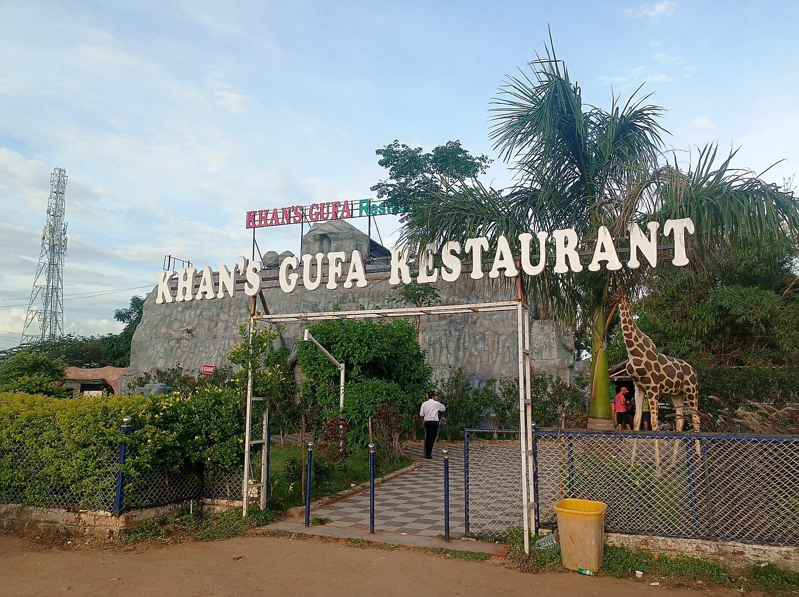 Reviews of Bandipur Khans resort & Gufa restaurant - Resort in Bandipur ...