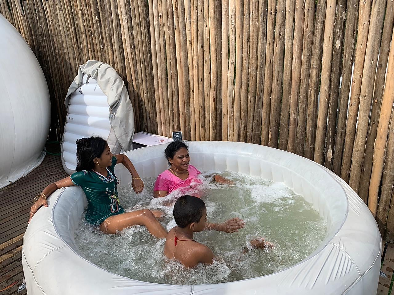 LUXEGLAMP Munnar 𝗕𝗢𝗢𝗞 Munnar Luxury Camp 𝘄𝗶𝘁𝗵 ₹𝟬 𝗣𝗔𝗬𝗠𝗘𝗡𝗧