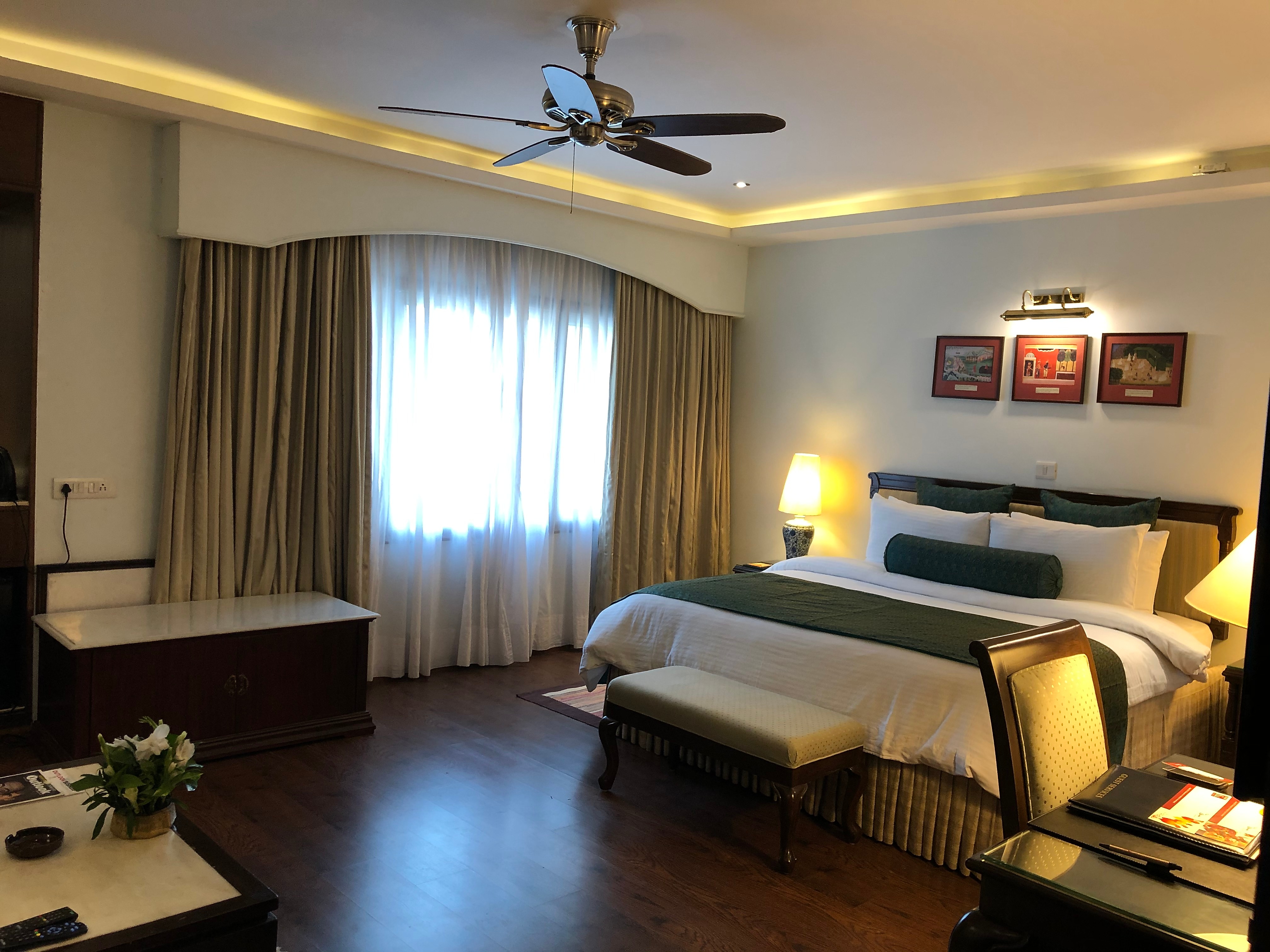 Clarks Varanasi 𝗕𝗢𝗢𝗞 Varanasi Hotel 𝘄𝗶𝘁𝗵 𝗙𝗥𝗘𝗘 𝗖𝗮𝗻𝗰𝗲𝗹𝗹𝗮𝘁𝗶𝗼𝗻