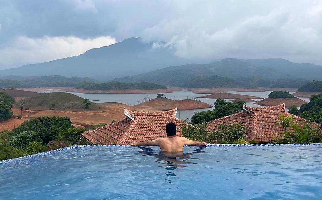 Contour Island Resort and Spa 𝗕𝗢𝗢𝗞 Wayanad Hotel 𝘄𝗶𝘁𝗵 𝗙𝗥𝗘𝗘 𝗖𝗮𝗻𝗰𝗲𝗹𝗹𝗮𝘁𝗶𝗼𝗻