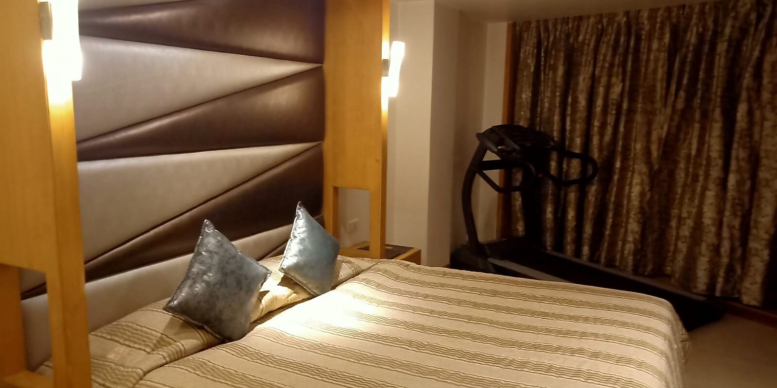 Photos of Regenta Central Harsha Vapi - Hotel in Vapi