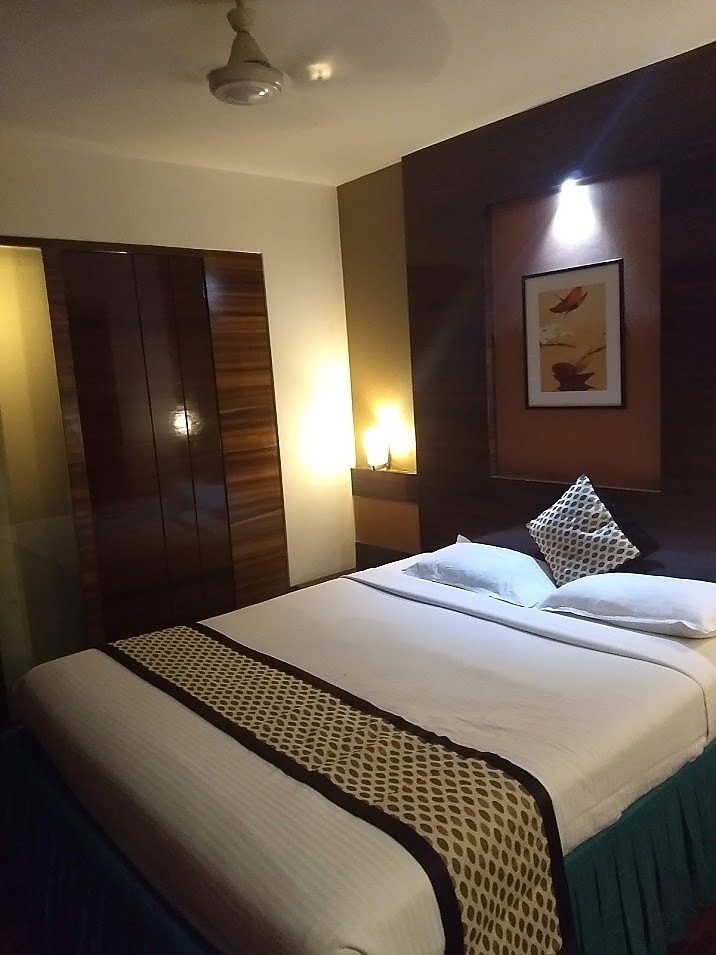 Privilege Inn 𝗕𝗢𝗢𝗞 Mumbai Hotel 𝘄𝗶𝘁𝗵 ₹𝟬 𝗣𝗔𝗬𝗠𝗘𝗡𝗧