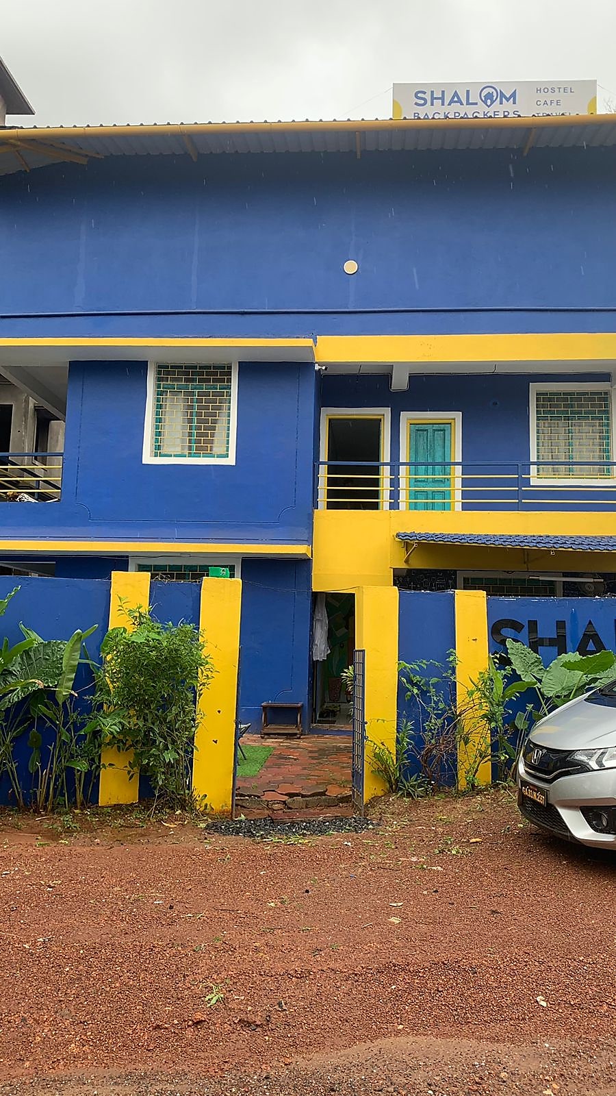 Shalom Backpackers Anjuna Goa 𝗕𝗢𝗢𝗞 Goa Hostel 𝘄𝗶𝘁𝗵 ₹𝟬 𝗣𝗔𝗬𝗠𝗘𝗡𝗧