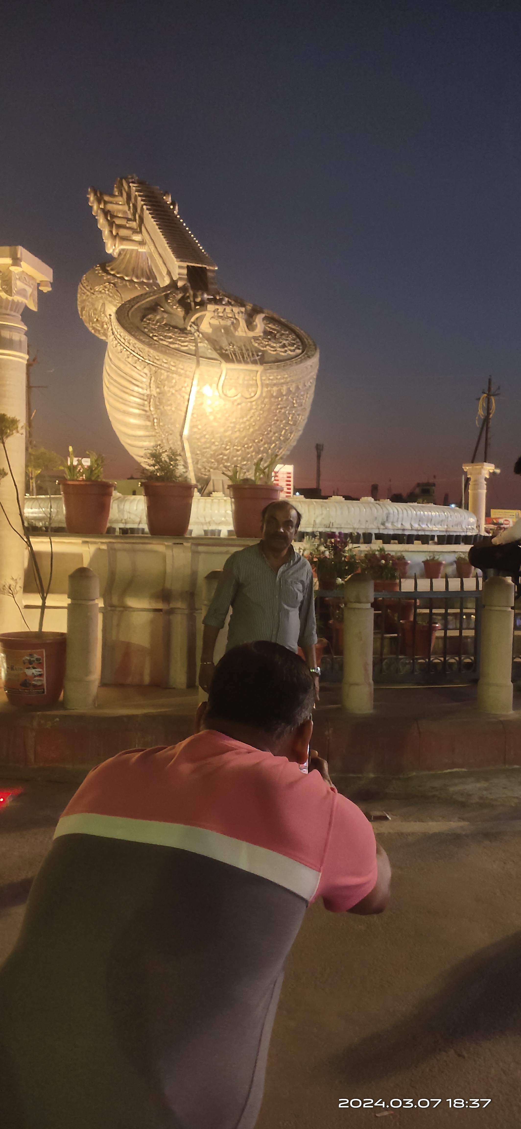 New Raghukul Loung 𝗕𝗢𝗢𝗞 Ayodhya Hotel 𝘄𝗶𝘁𝗵 𝗙𝗥𝗘𝗘 𝗖𝗮𝗻𝗰𝗲𝗹𝗹𝗮𝘁𝗶𝗼𝗻