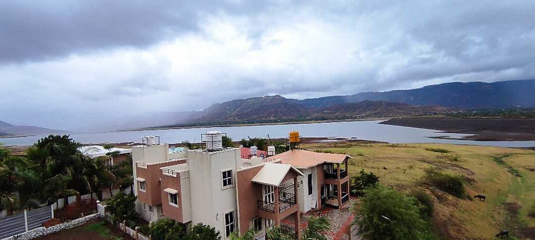 Nakshatra Resort - A Luxury Dam View Dhom Dam 𝗕𝗢𝗢𝗞 Wai Resort 𝘄𝗶𝘁𝗵 ₹𝟬 ...