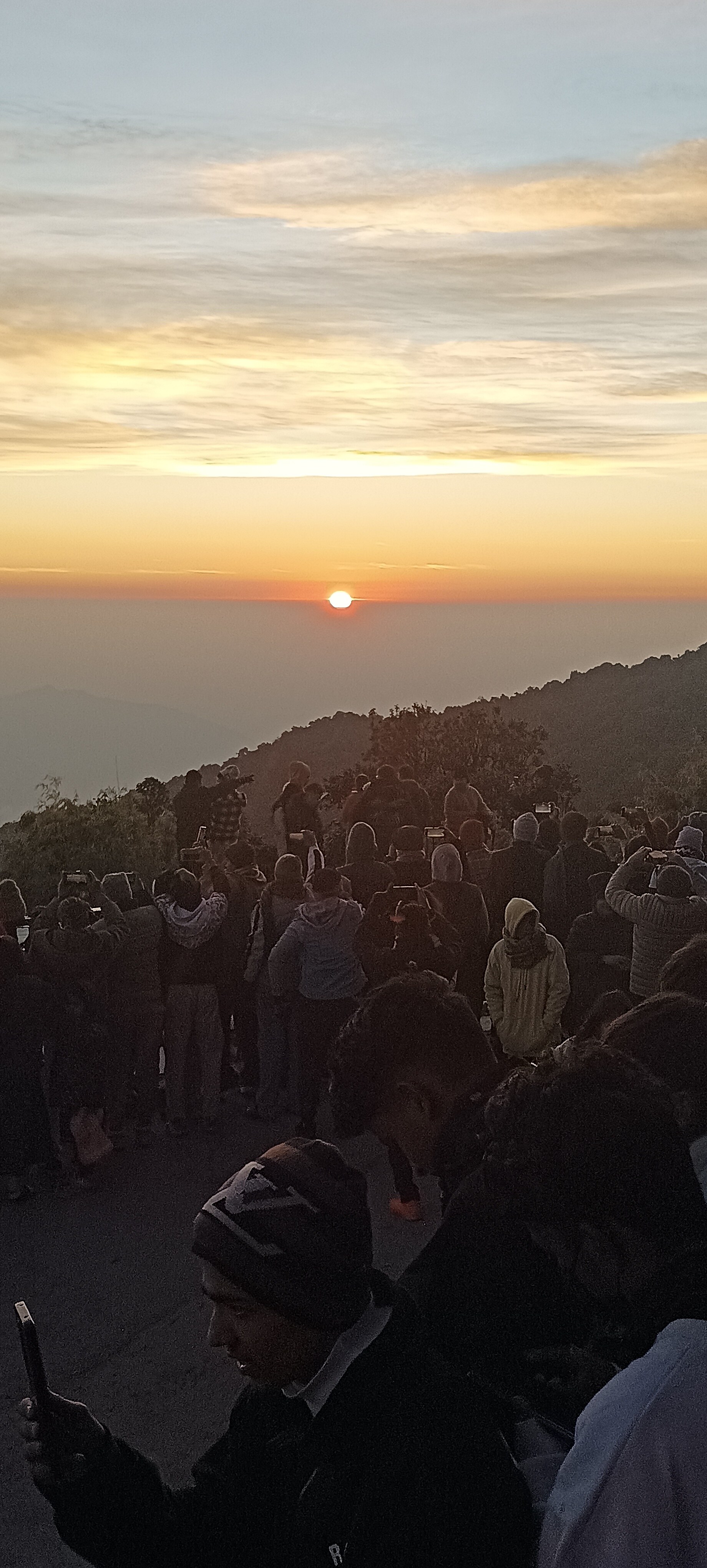 Muscatel Roma - 400 Mts from Mall Road 100% Money Back 𝗕𝗢𝗢𝗞 Darjeeling ...