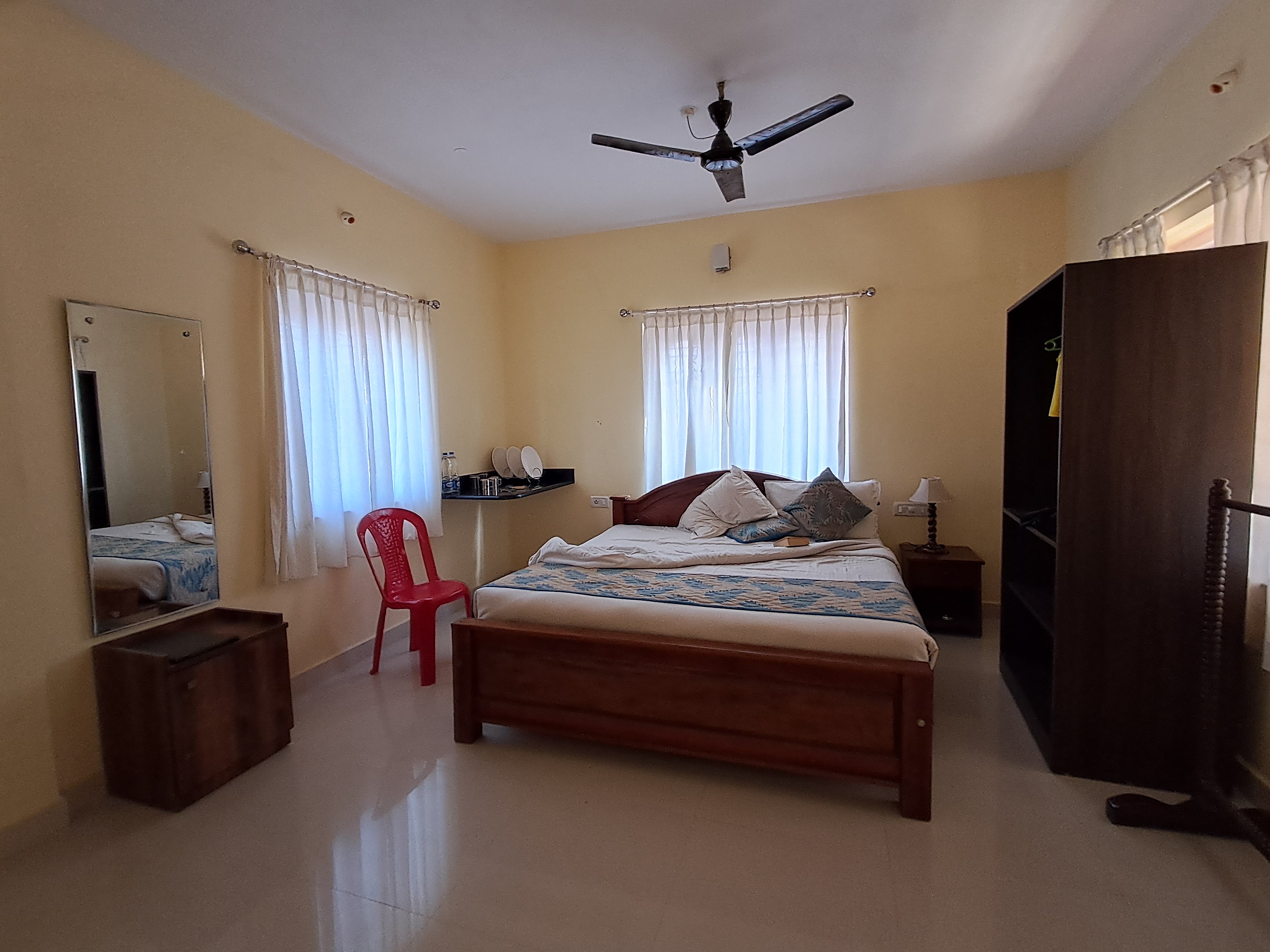 Cauvery Suites Coorg | Rooms & Caretaker 𝗕𝗢𝗢𝗞 Coorg Homestay 𝘄𝗶𝘁𝗵 𝗙𝗥𝗘𝗘 ...