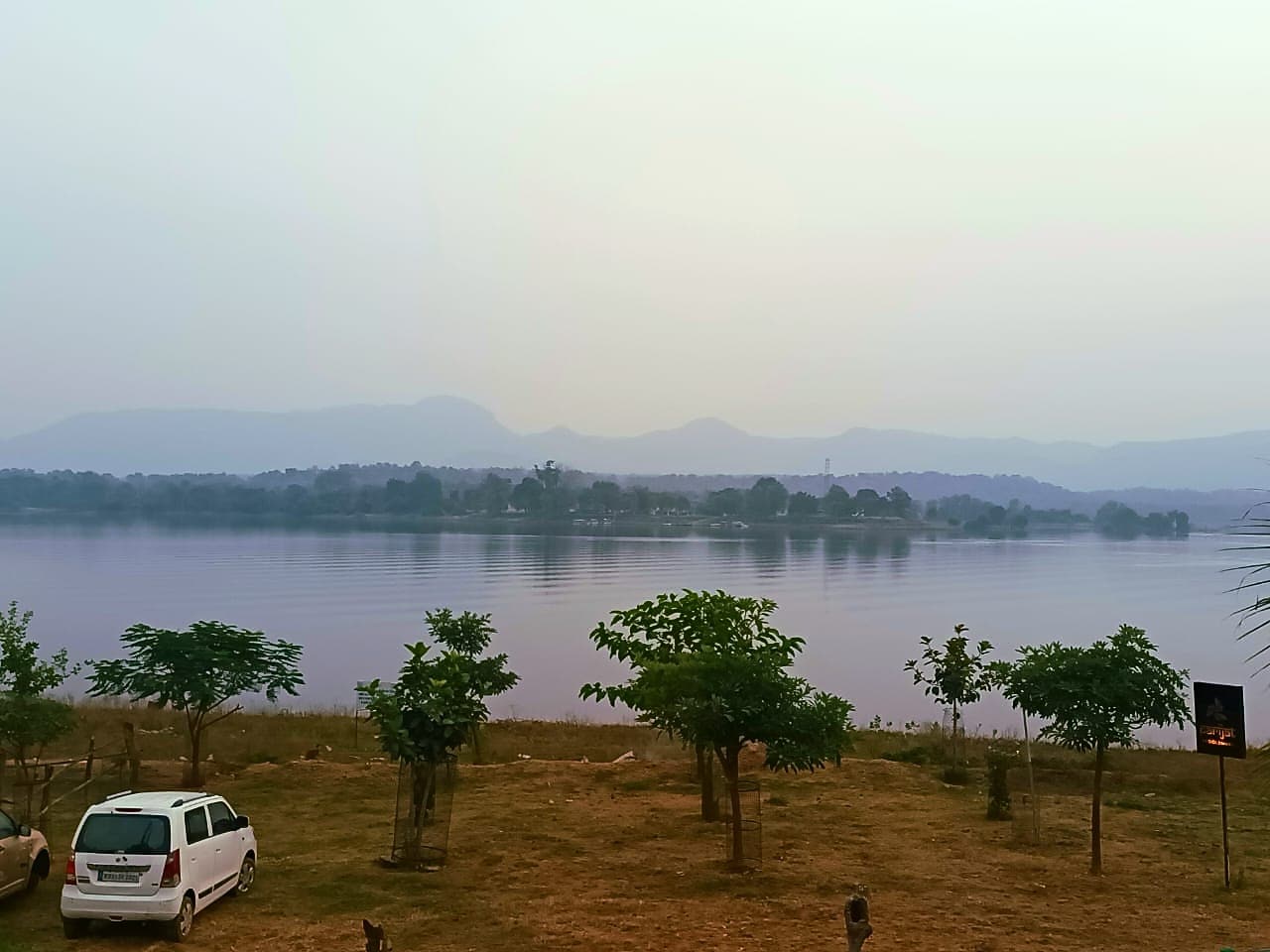 Hotel Sunshine Madhai 𝗕𝗢𝗢𝗞 Sohagpur Hotel